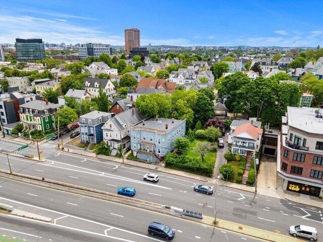 house with 14 bedroom, Somerville MA DS104329904