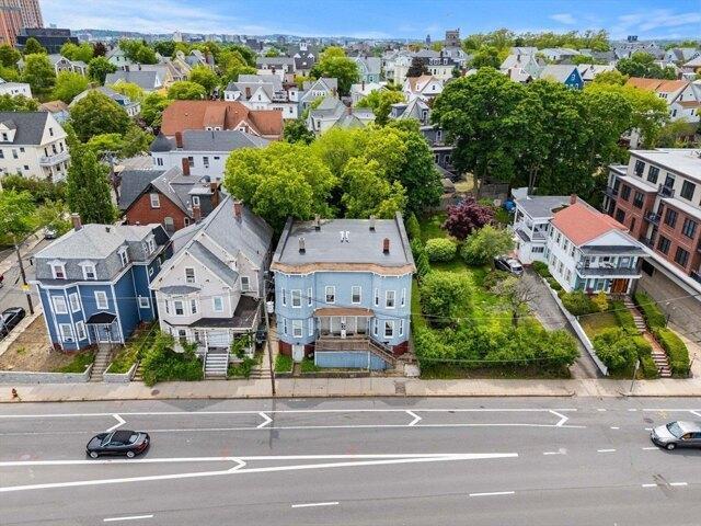 house with 14 bedroom, Somerville MA ES104151853