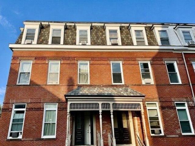 house with 14 bedroom, Worcester MA DS104114664