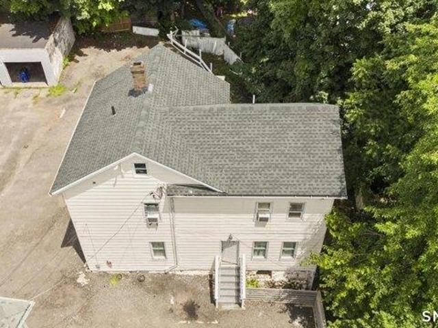 house with 14 bedroom, Waterbury CT DS104409306