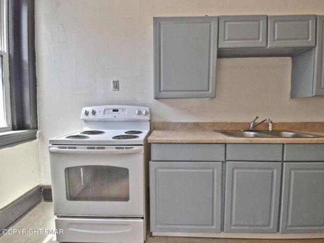 house with 15 bedroom, Bangor PA ES104898941