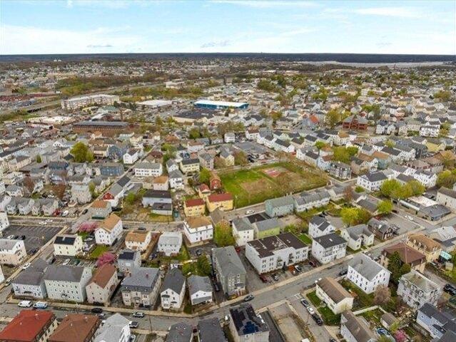 house with 15 bedroom, Fall River MA ES105173024