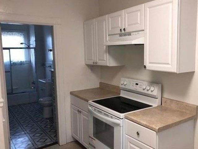 house with 15 bedroom, Worcester MA ES103440991