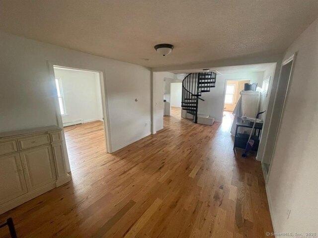 house with 15 bedroom, Torrington CT ES104188387