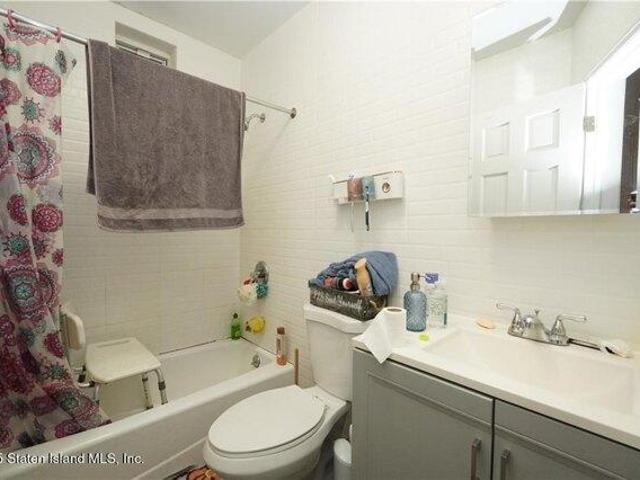 house with 16 bedroom, Brooklyn NY ES104904981