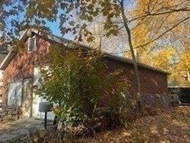 house with 16 bedroom, Hardwick MA ES105204032