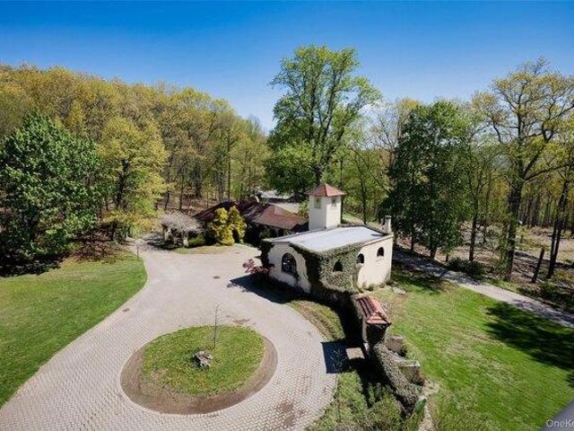 house with 16 bedroom, Highland Mills NY ES104905716