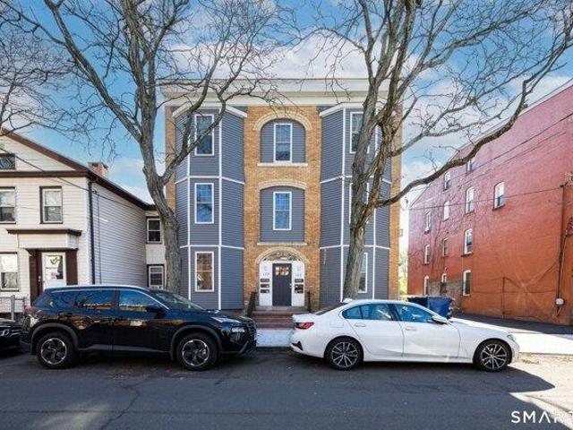 house with 16 bedroom, New Haven CT ES105127563