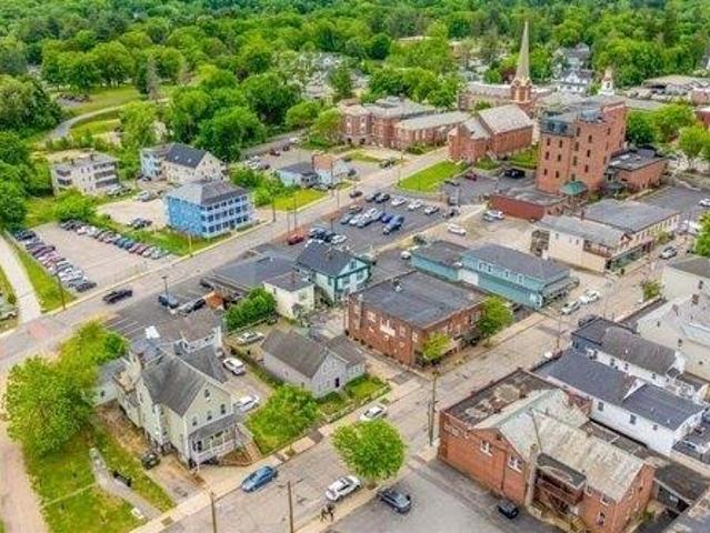 house with 16 bedroom, Southbridge MA ES104908748