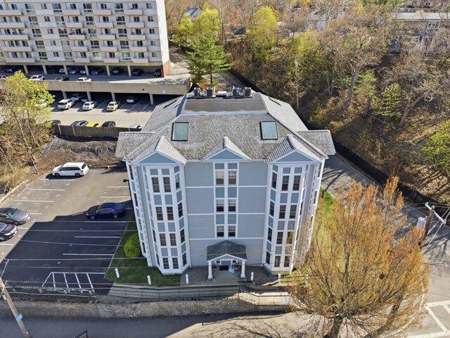house with 16 bedroom, Quincy MA DS103159747