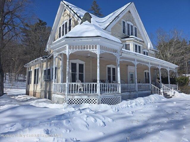 house with 16 bedroom, Round Top NY ES103626017
