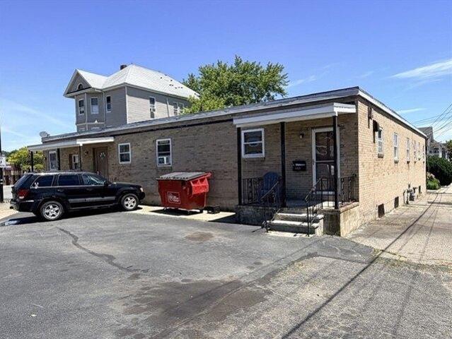 house with 17 bedroom, New Bedford MA DS103849666