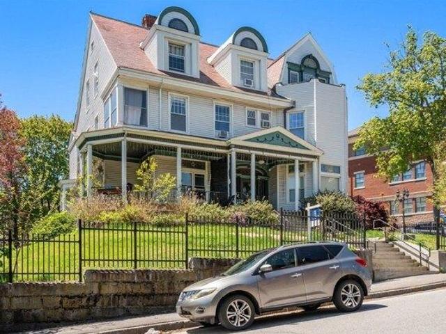 house with 17 bedroom, Worcester MA DS103438142
