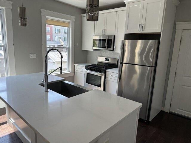 house with 18 bedroom, Everett MA ES103249901