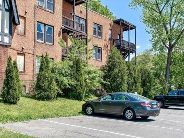 house with 18 bedroom, Hartford CT DS102583354