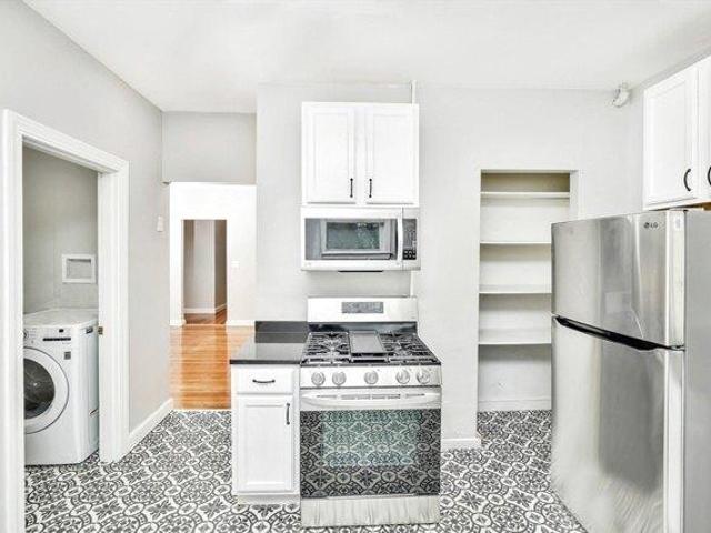house with 18 bedroom, Somerville MA DLS102635263