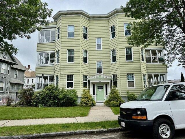 house with 18 bedroom, Springfield MA DS103444310