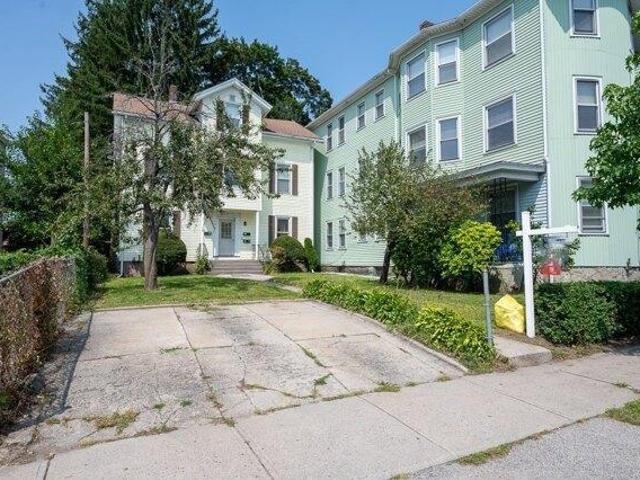 house with 18 bedroom, Worcester MA DS102371803