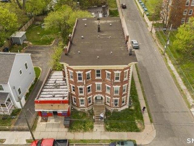 house with 19 bedroom, Hartford CT ES104649627