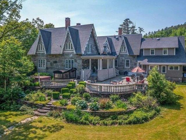 house with 10 bedroom, Cavendish VT DLS102780325