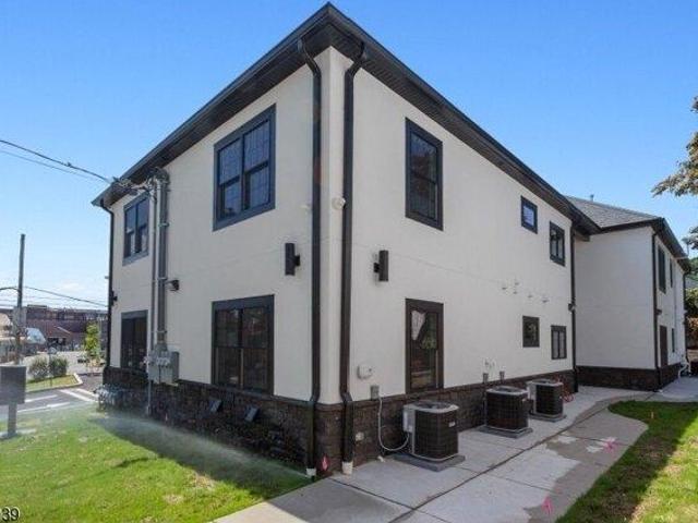 house with 10 bedroom, Clifton NJ ES104606955