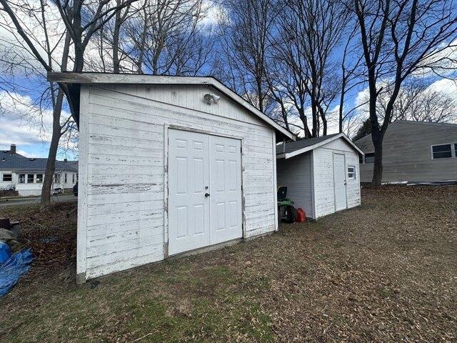 house with 10 bedroom, Acushnet MA ES103034081