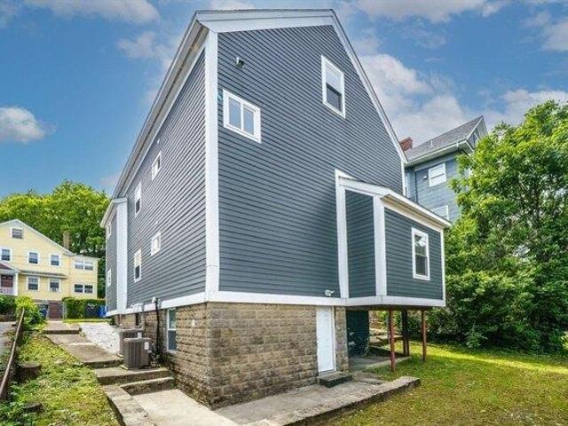 house with 10 bedroom, Boston MA ES104513485