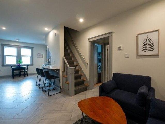 house with 10 bedroom, Boston MA ES103438346