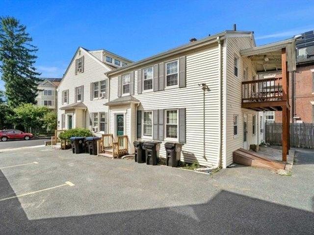 house with 10 bedroom, Beverly MA ES105106225