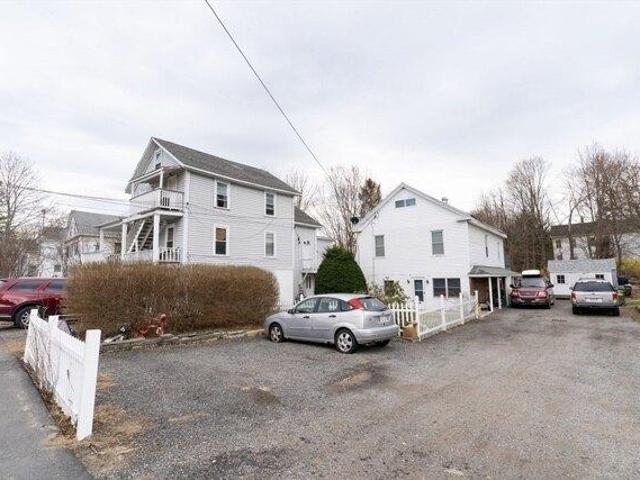 house with 10 bedroom, Brookfield MA ES103437241