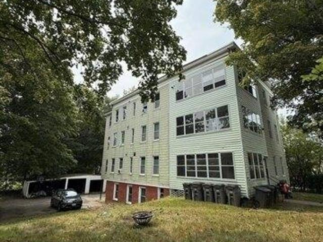 house with 10 bedroom, Gardner MA DLS102061952