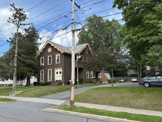 house with 10 bedroom, Greenfield MA DS104234265
