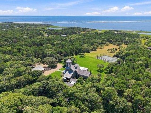 house with 10 bedroom, Edgartown MA ES105157498