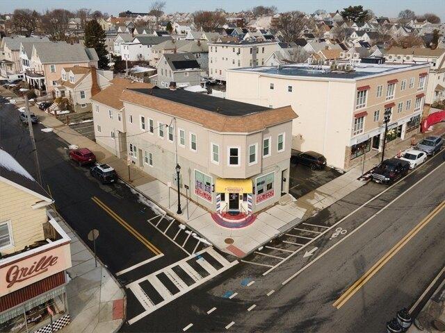 house with 10 bedroom, Everett MA ES103849637