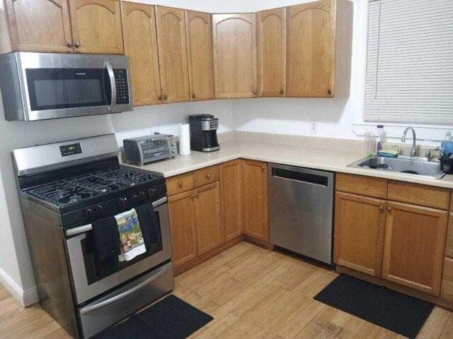 house with 10 bedroom, Haverhill MA ES103184816