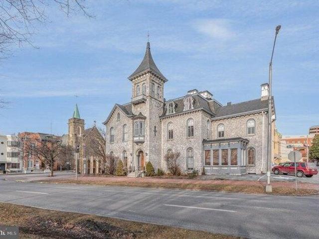 house with 10 bedroom, Harrisburg PA ES103599886