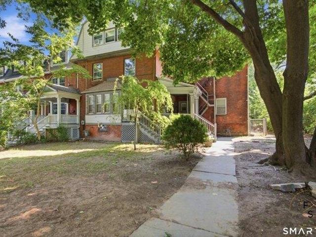 house with 10 bedroom, Hartford CT ES104190326