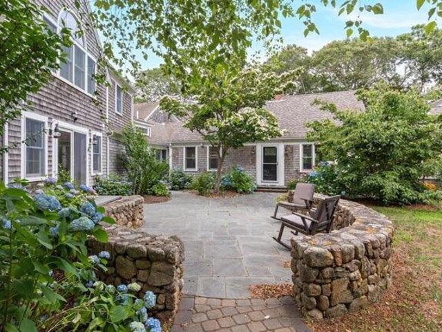 house with 10 bedroom, Osterville MA DS102063994