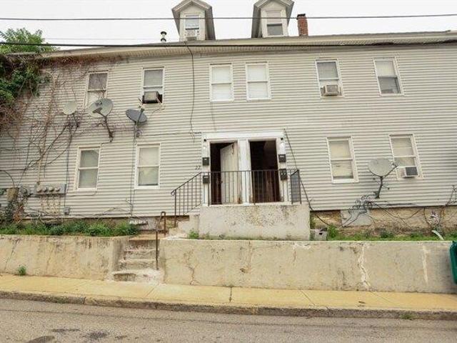 house with 10 bedroom, Lowell MA ES104850437