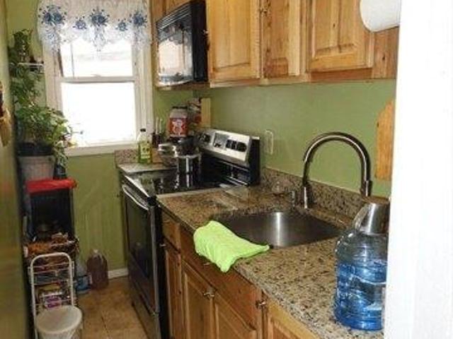 house with 10 bedroom, Lawrence MA DLS102444946