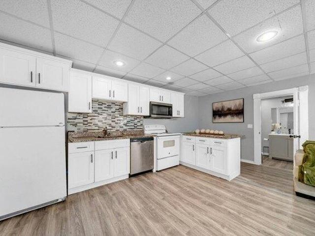 house with 10 bedroom, North Andover MA DS102709138