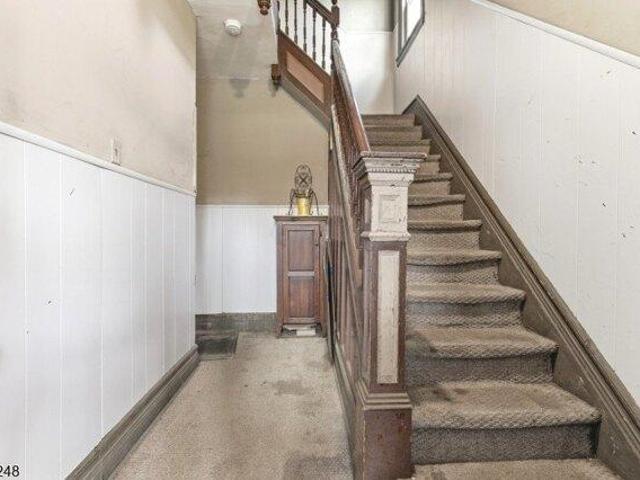 house with 10 bedroom, Newark NJ DS102800074