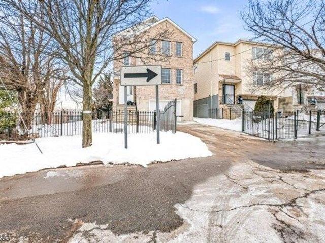 house with 10 bedroom, Newark NJ ES104150804