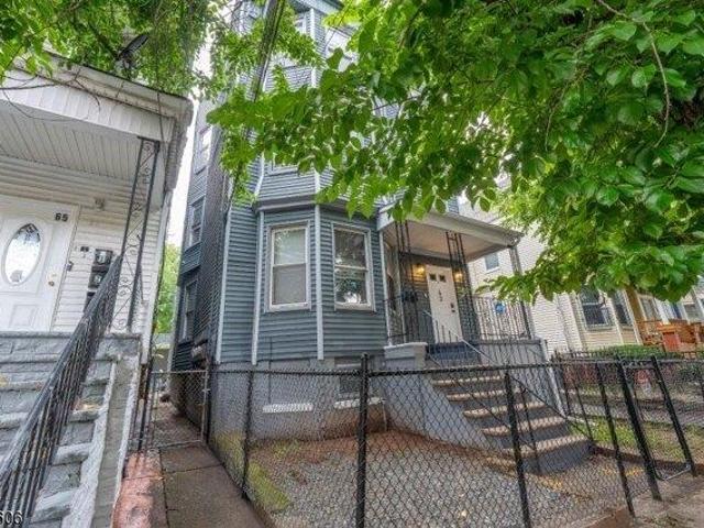 house with 10 bedroom, Newark NJ ES105173017