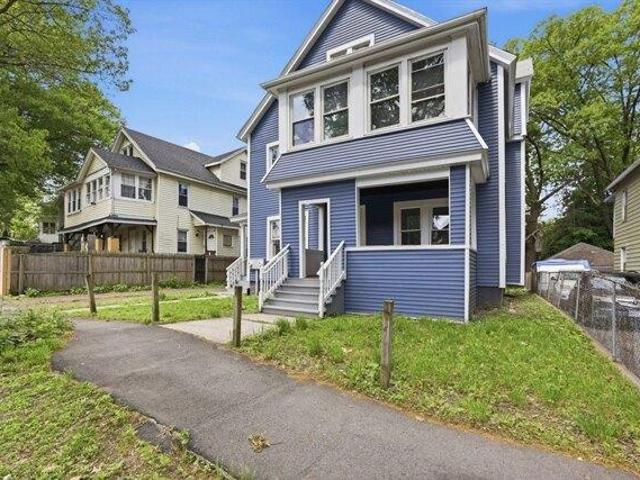 house with 10 bedroom, Springfield MA DS102635182