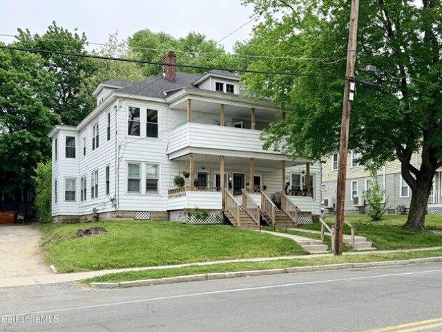 house with 10 bedroom, Pittsfield MA ES103019292