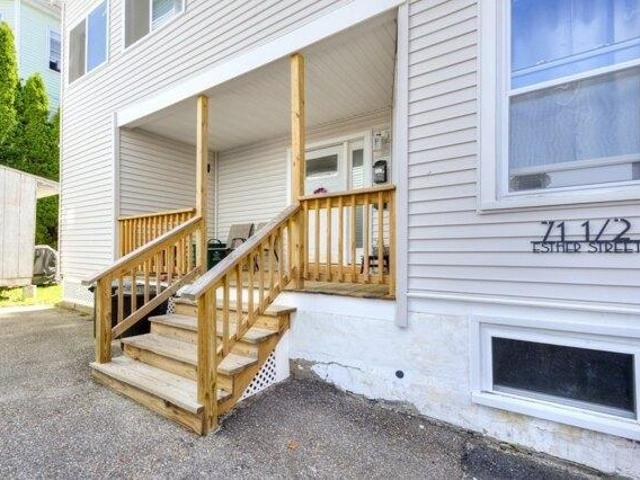 house with 10 bedroom, Worcester MA ES105095864