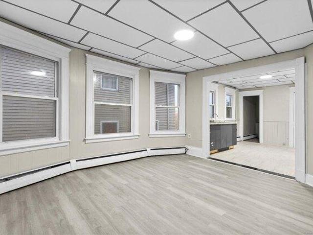house with 10 bedroom, Waterbury CT DS102562407