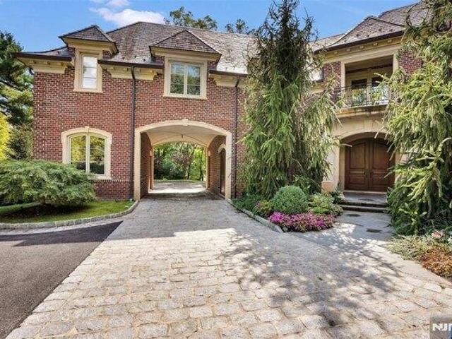 house with 10 bedroom, Teaneck NJ DLS102026867