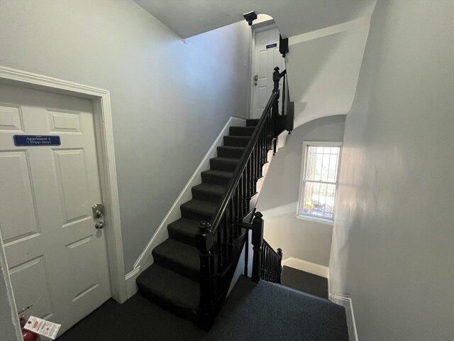 house with 11 bedroom, Boston MA DLS103018507